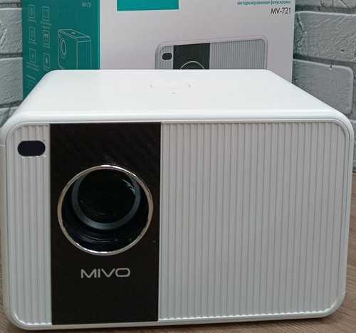 Портативный видеопроектор Mivo MV-721 с Wi-Fi