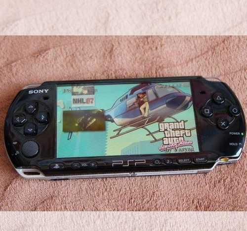 Приставка Sony PSP 3008 прошитая игры на карте