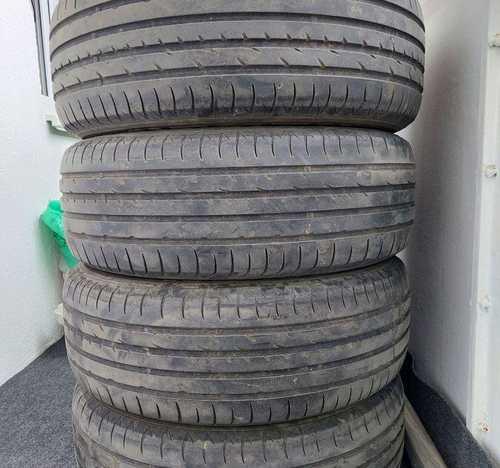 Nexen N8000 235/65 R17 104H