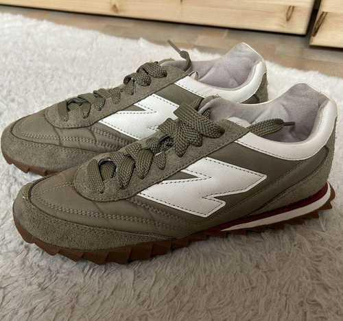 Кроссовки женские new balance 39 бу