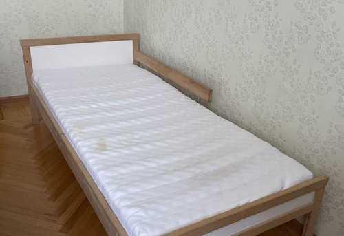 Кровать детская Икеа с матрасом
