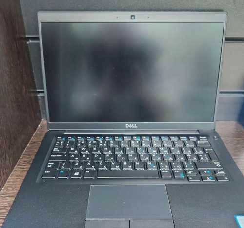 Dell Latitude E7390