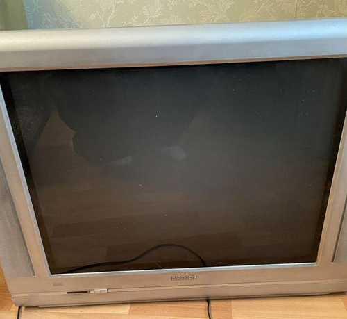 Телевизор Philips с кинескопом