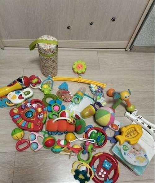 Детские развивающие игрушки пакетом