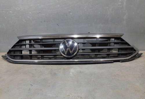 Решетка радиатора Volkswagen Polo 6