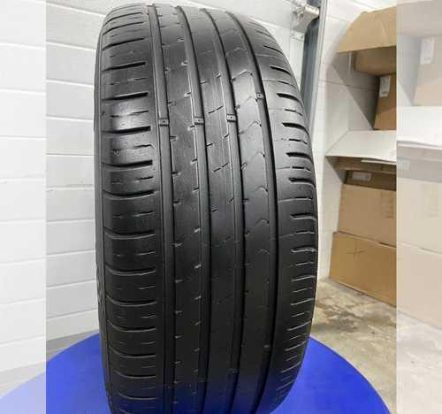 Kumho Ecsta HS51 225/55 R17 101W