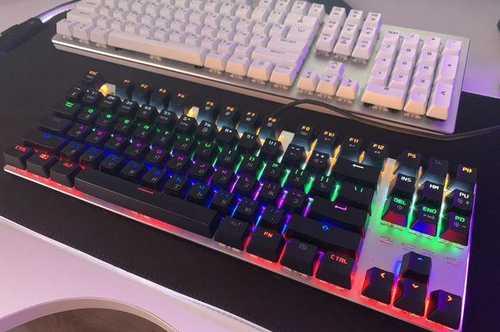 Игровая механическая RGB клавиатура