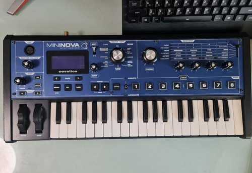 Novation mininova