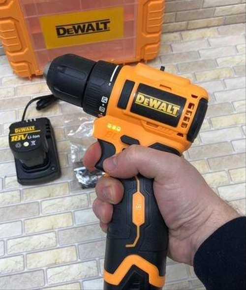 Мощный бесщеточный шуруповерт Dewalt 18V