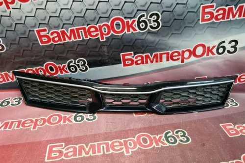 Решетка радиатора передняя Kia Rio X-Line