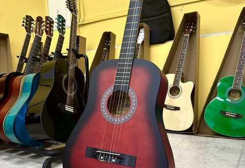 Классическая гитара Belucci красная