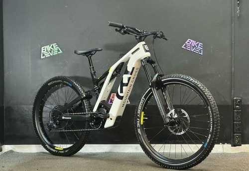 2023 Carbon E-mtb Husqvarna Bicycles MC 4