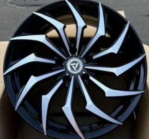 Диски R18 5/112 на Mercedes c class e class