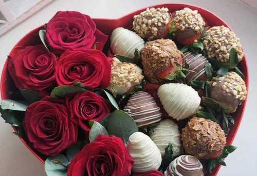 Сердце" клубника в шоколаде и розы