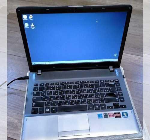 Ноутбук Samsung NP355V4C-S01RU