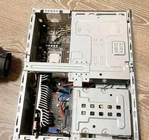 Компьютер asus Essentio Desktop CP6230