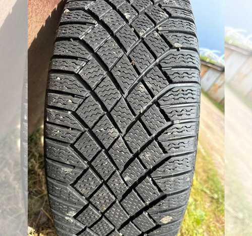 Continental ContiVikingContact 7 SUV 235/60 R18