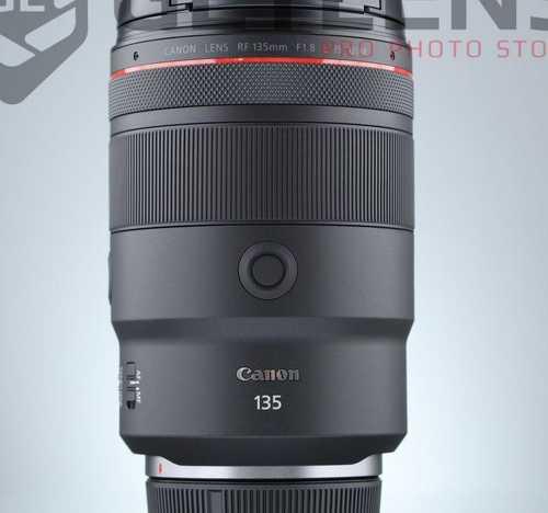 Canon RF 135mm f/1.8 L IS USM