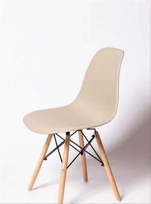 Кухонный стул Eames SC 001