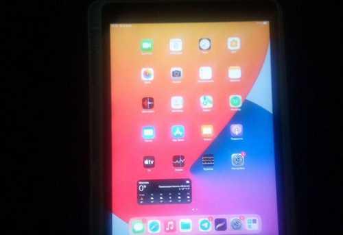 Планшет apple ipad7 меняю на iPad 6