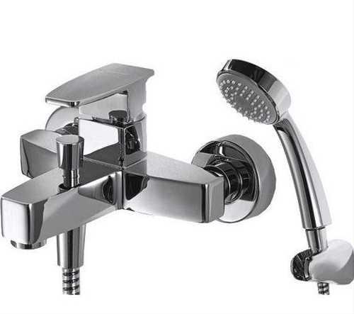 Смеситель для ванны Bravat F672106C-B Хром