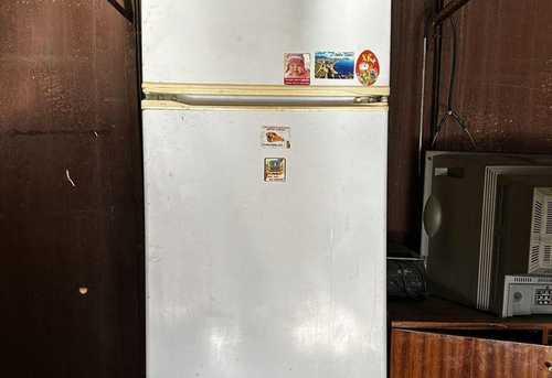 Холодильник Минск Атлант двухкамерный