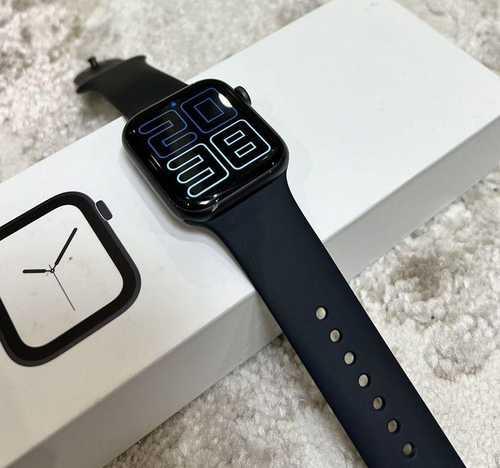 Apple watch 4