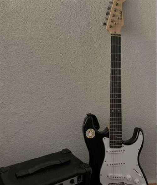 Электрогитара stratocaster + комбик leem
