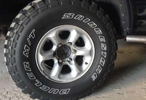 Bridgestone Dueler M/T 32/11.5 R15