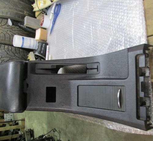 Подлокотник Great Wall hover H5 2010,Hover 2005-20