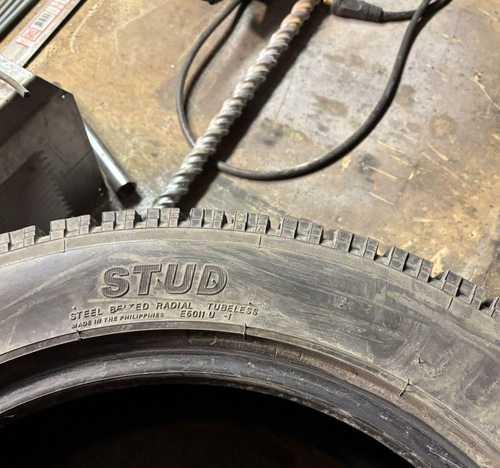 Yokohama Ice Guard Stud IG55 235/55 R18