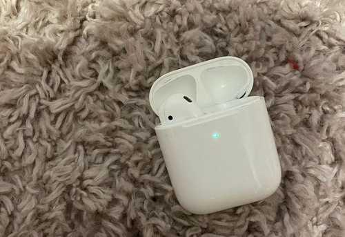 Наушники earpods 2 (кейс и левый наушник)