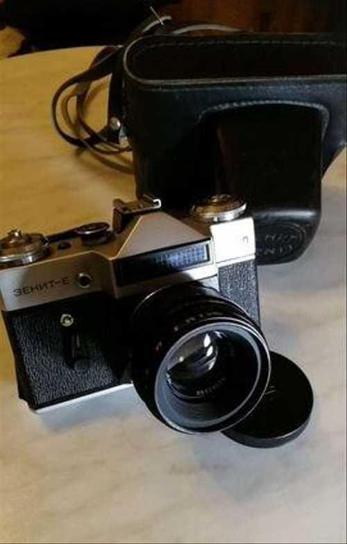 Пленочный зеркальный фотоаппарат