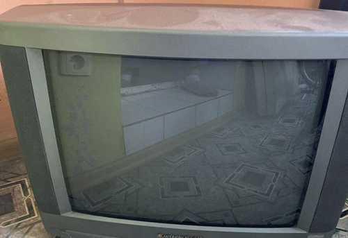 Телевизор в рабочем состоянии Hitachi
