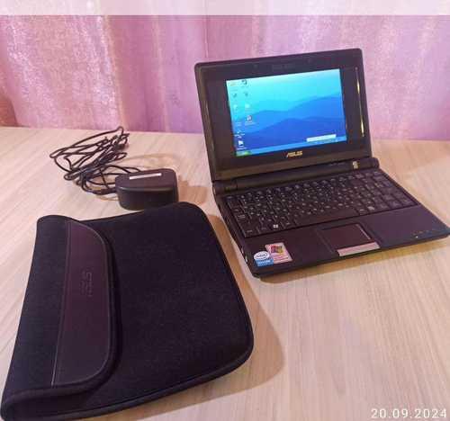 Нетбук Asus Eee PC 4G