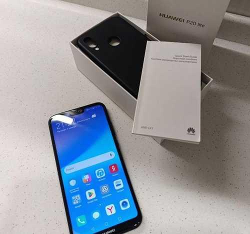 Huawei P20 Lite, 4/64 ГБ