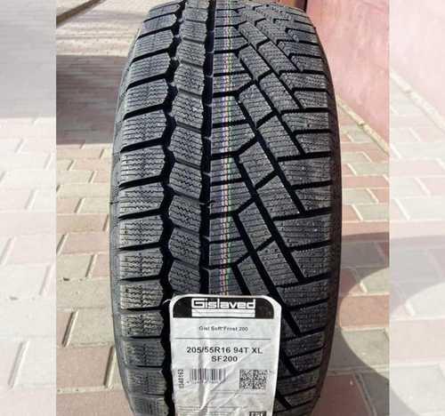 Gislaved Soft Frost 200 205/55 R16 94T