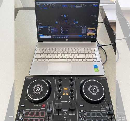 Dj контролер Pioneer DDJ-200