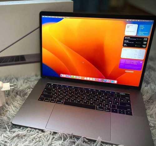 Apple Macbook Pro 15" Retina 2017 (i7'16'SSD500)