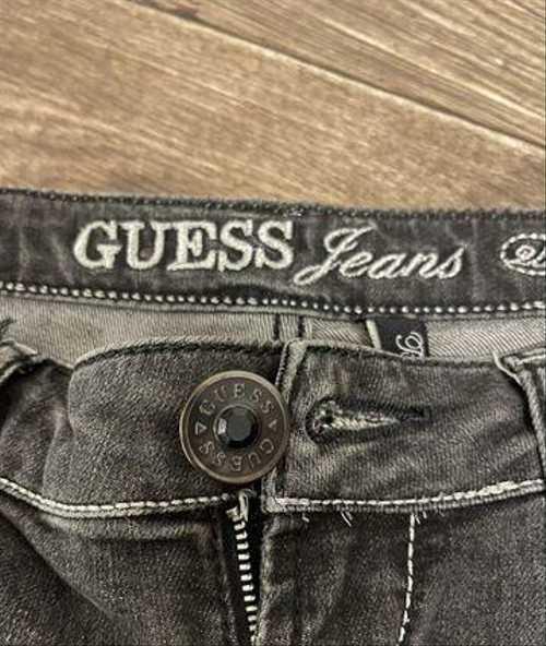 Джинсы Guess