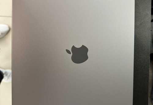 Apple MacBook Pro 16 m2