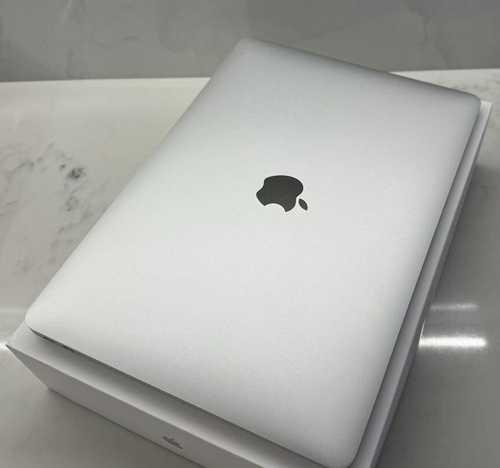 MacBook Air 13 M1(2020)