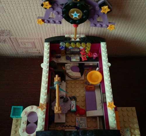 Lego friends