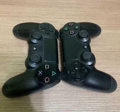 Игровая приставка ps4 с играми и 2 джостика б/у