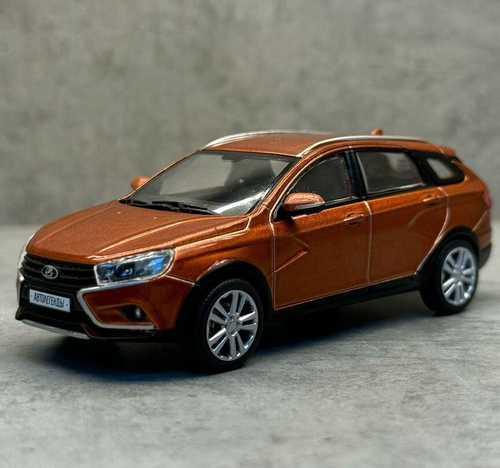 Коллекционная модель LADA Vesta Cross 1:43