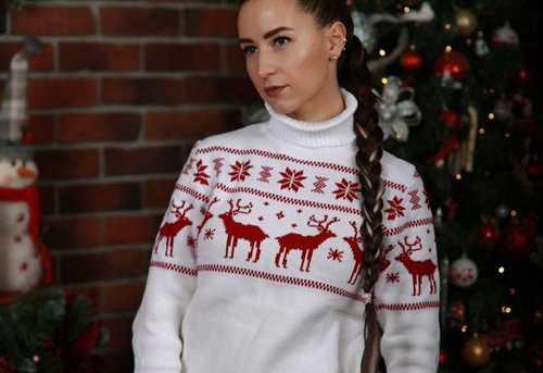 Новогодний свитер с оленями