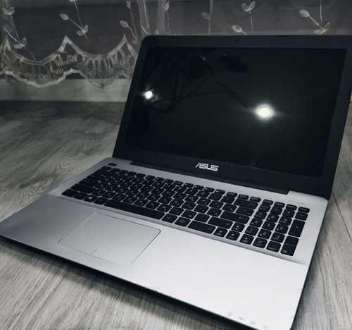 Игровой ноутбук Asus A10-8700/SSD/Radeon R6M340DX