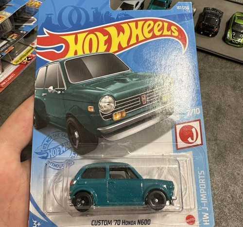 Hot Wheels custom '70 honda n600