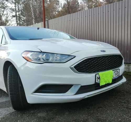 Решётка радиатора Ford fusion usa