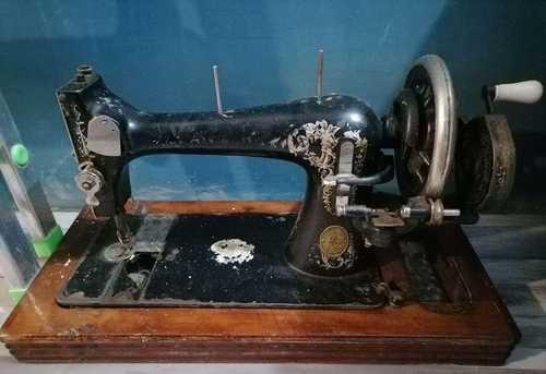 Швейная машина anker